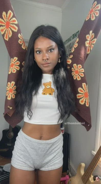 Are petite brats your type?🥺💓 | Scrolller