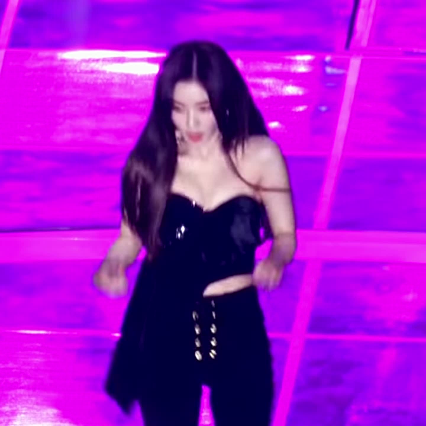 Red Velvet - Irene | Scrolller