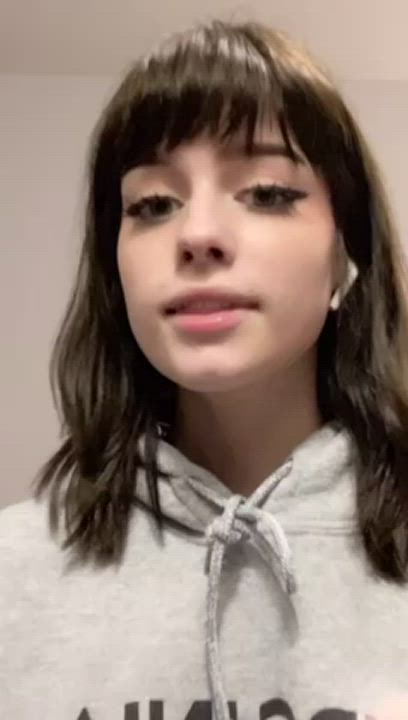 Enjoy my ahegao catgirl face hehe 😝(18f) | Scrolller