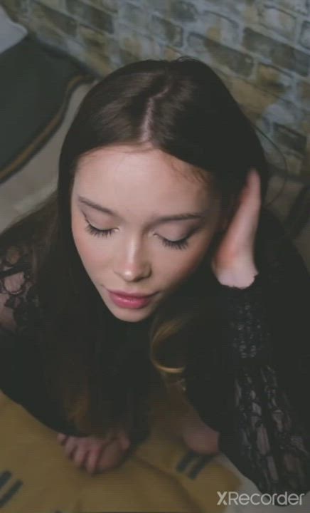 Check Comments for her 18GB(BG 💋Sextapes💋 Added) Mar21 Updated👇👇 | Scrolller