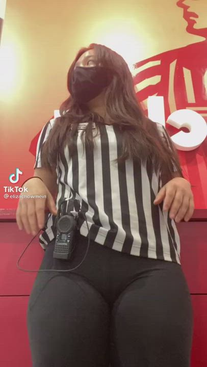 Juicy Thighs | Scrolller