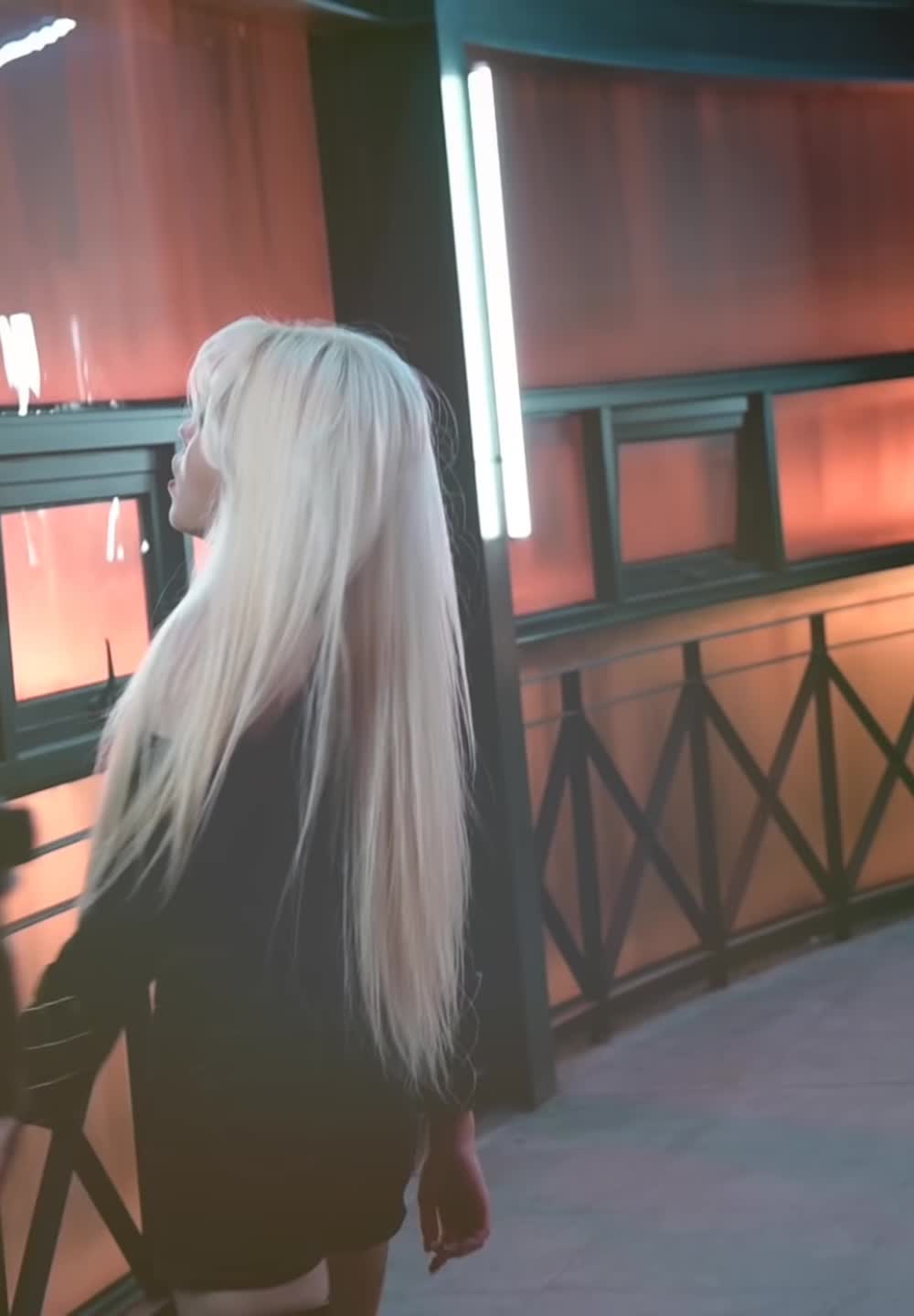 Rolling Quartz - Jayoung | Scrolller