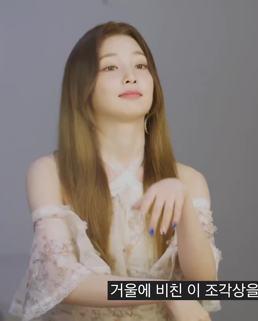 Yeonhee perfection | Scrolller