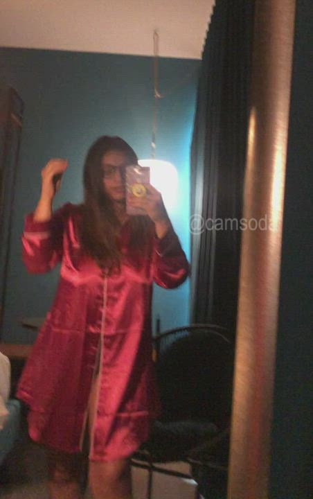 Ella gettin off before bed. :) | Scrolller