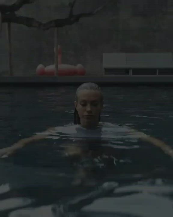 Taylor Mega | Scrolller