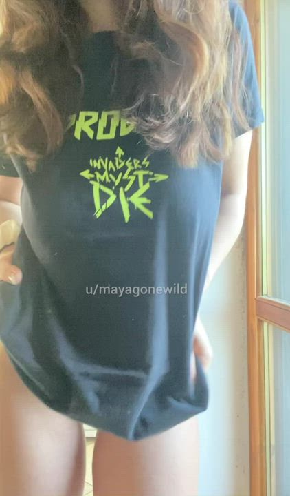 Hi, i’m here to drain your balls | Scrolller