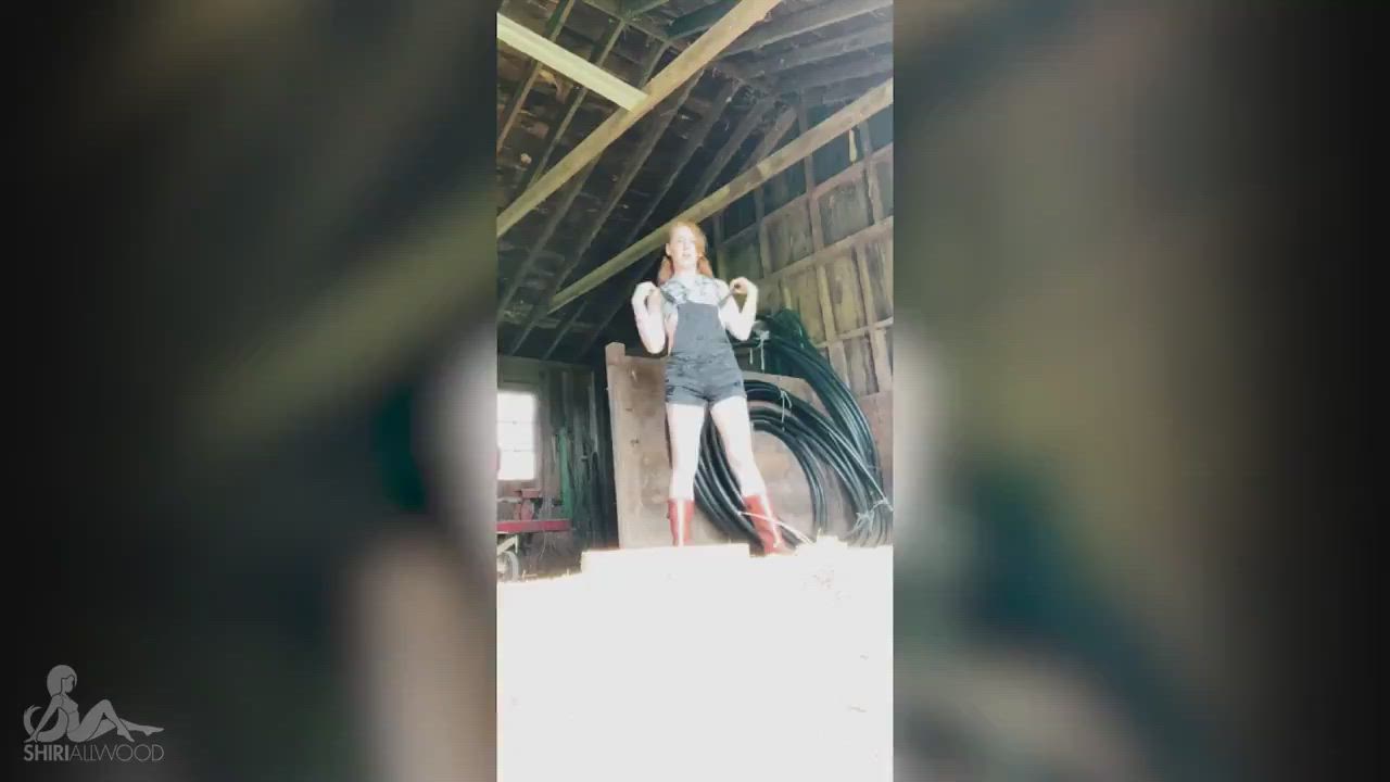 The Farmer's Daughter is your horny dickgirl sister | Scrolller