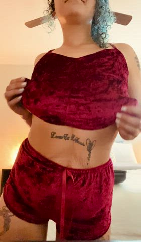 Tiddy drop | Scrolller