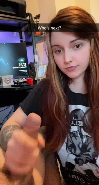 Would you cum for me if i sent you some nudes? 😉 | Scrolller