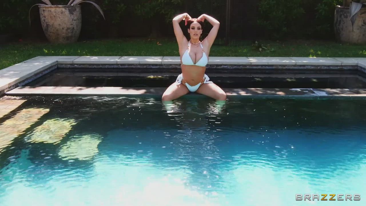 Angela White Savannah Bond Threesome Hardcore | Scrolller