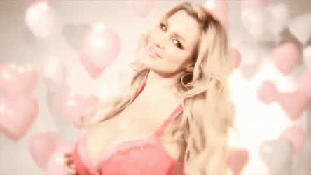 Heart Stopper | Scrolller