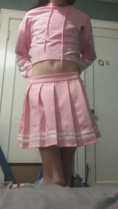 You guys liked my last outfit. How’s this one look? | Scrolller