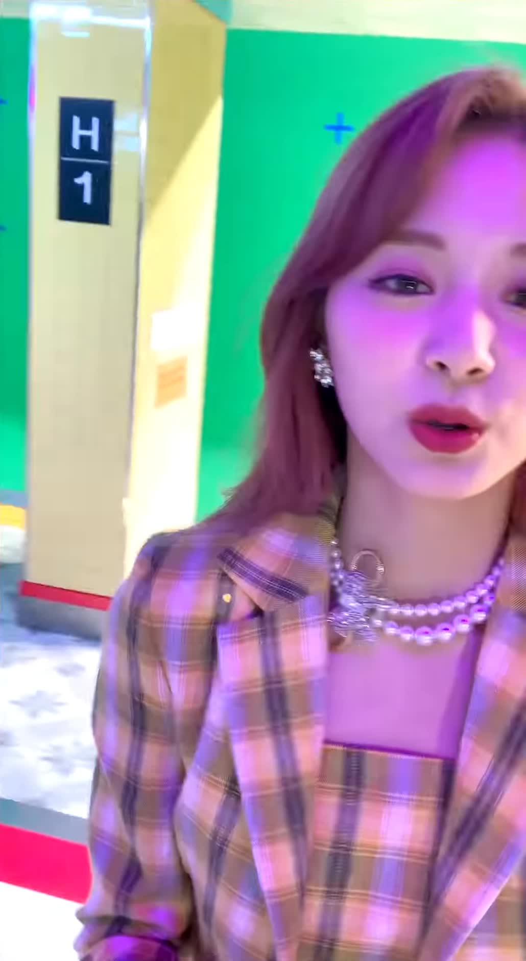 Tzuyu - red hair, yellow plaid suit jacket, top, icsm outfit, 201101 | Scrolller