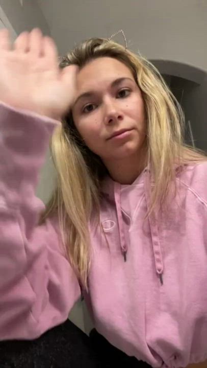 Putting On Makeup For The Facial | Scrolller