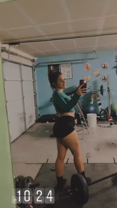 Neck breaker | Scrolller