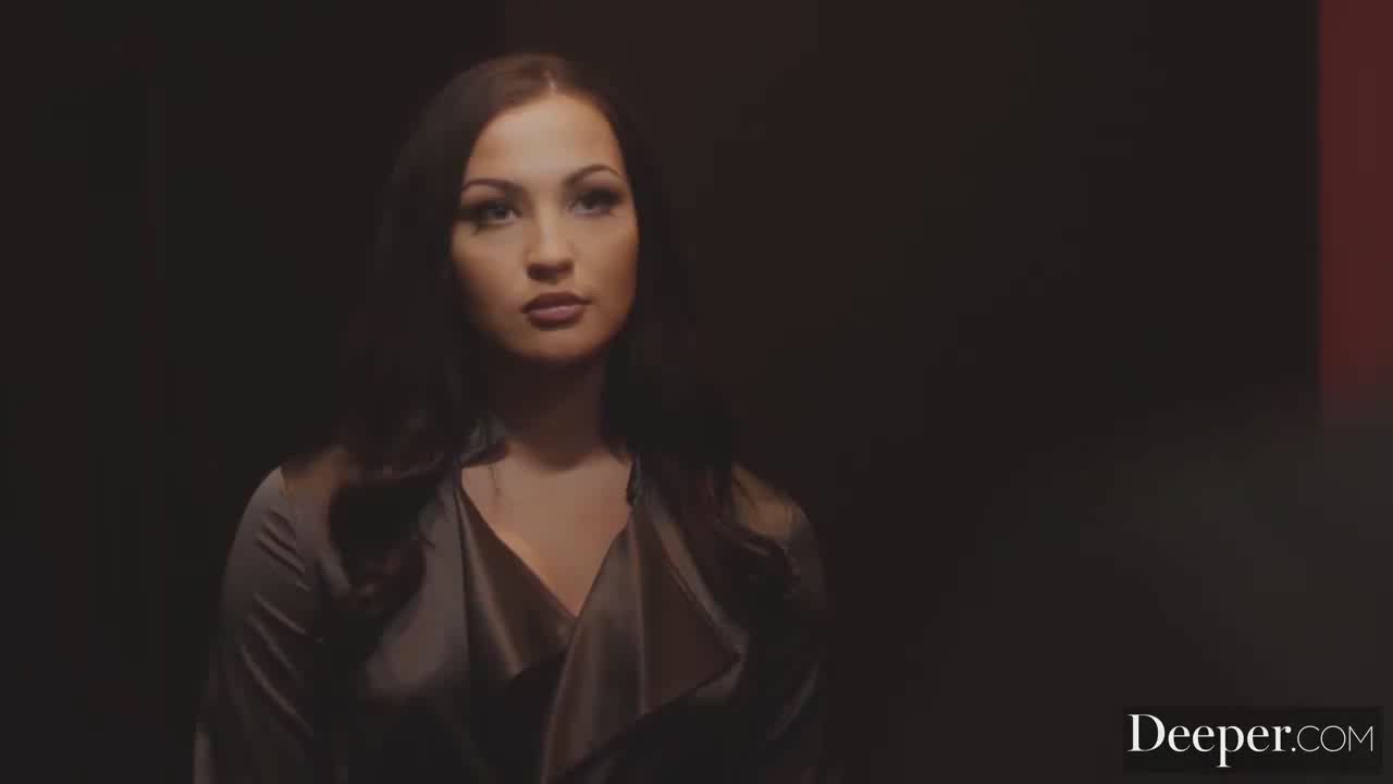 [Mila Monet, 18] - Apt 1968 | Scrolller