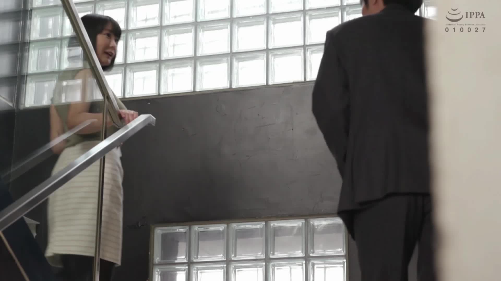 No Bra, No Problem! | Scrolller