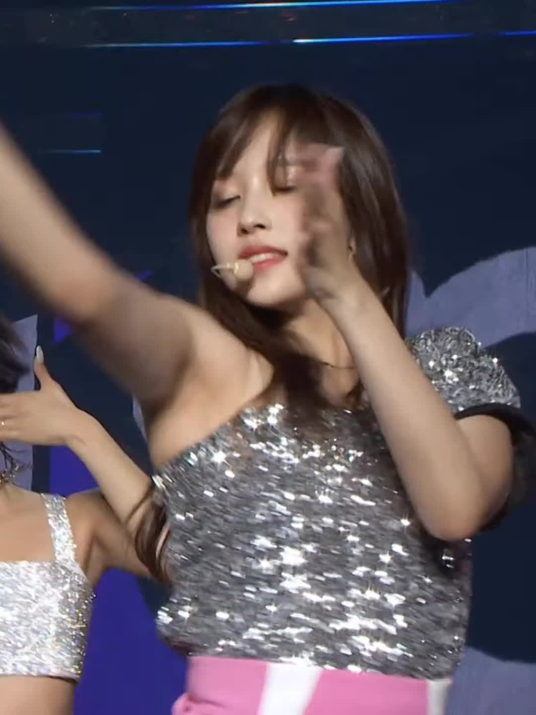 Mina – Twice | Scrolller