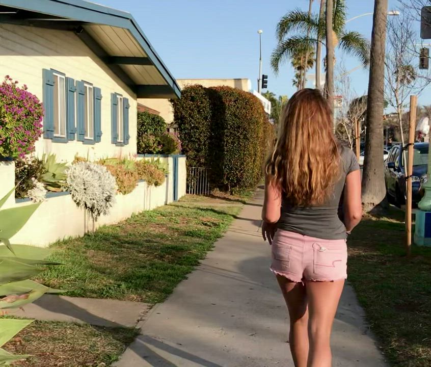 A quick flash of my plug before I got caught! | Scrolller