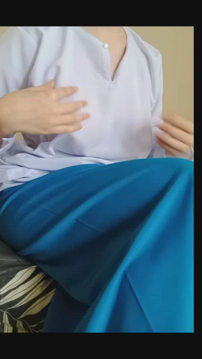 Uniform Fetish? Anyone 🥰 , I am above 18, this is for cosplay purpose =) | Scrolller