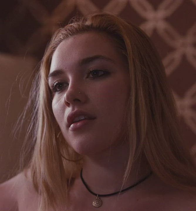 Florence Pugh | Scrolller