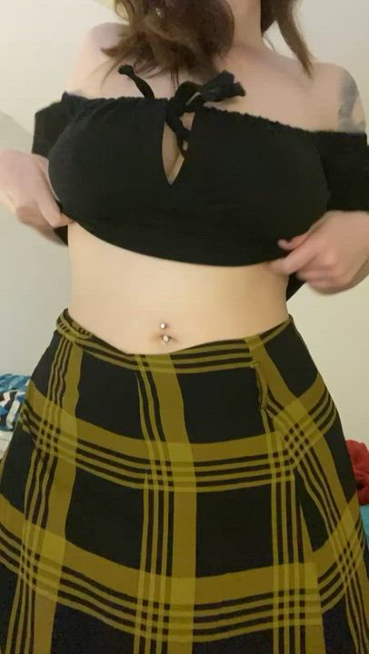 Am I your favorite huge boobies nanny? | Scrolller