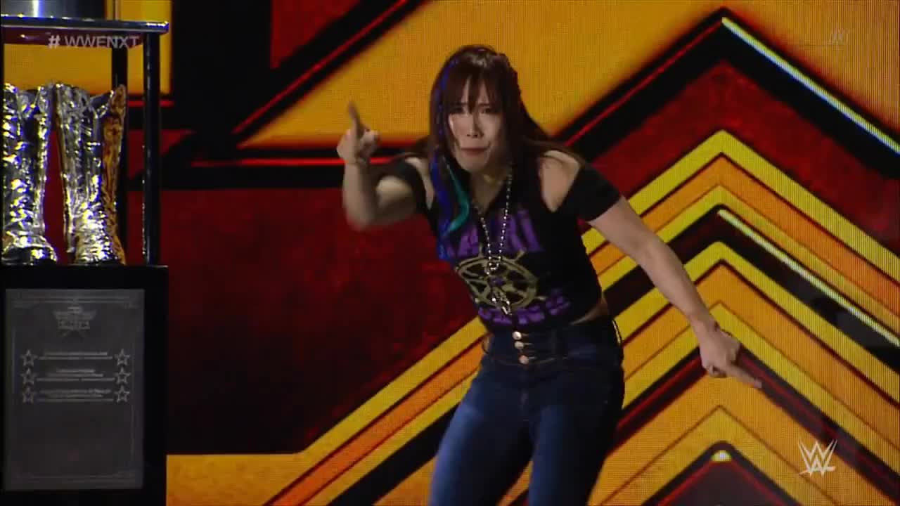 An angry tippy-tappy Pirate Princess | Scrolller