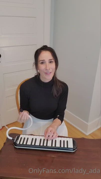 Nerds are cute too, right? | Scrolller