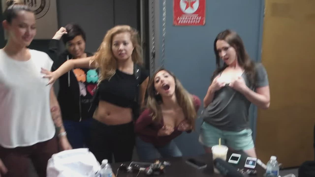 Throwback | Scrolller