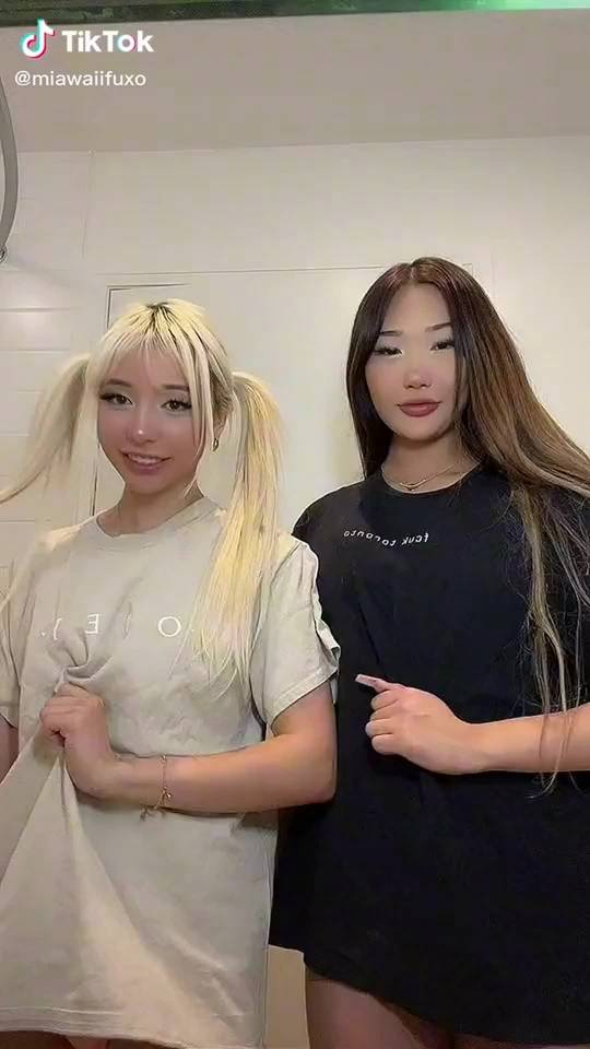 2 Asian besties | Scrolller