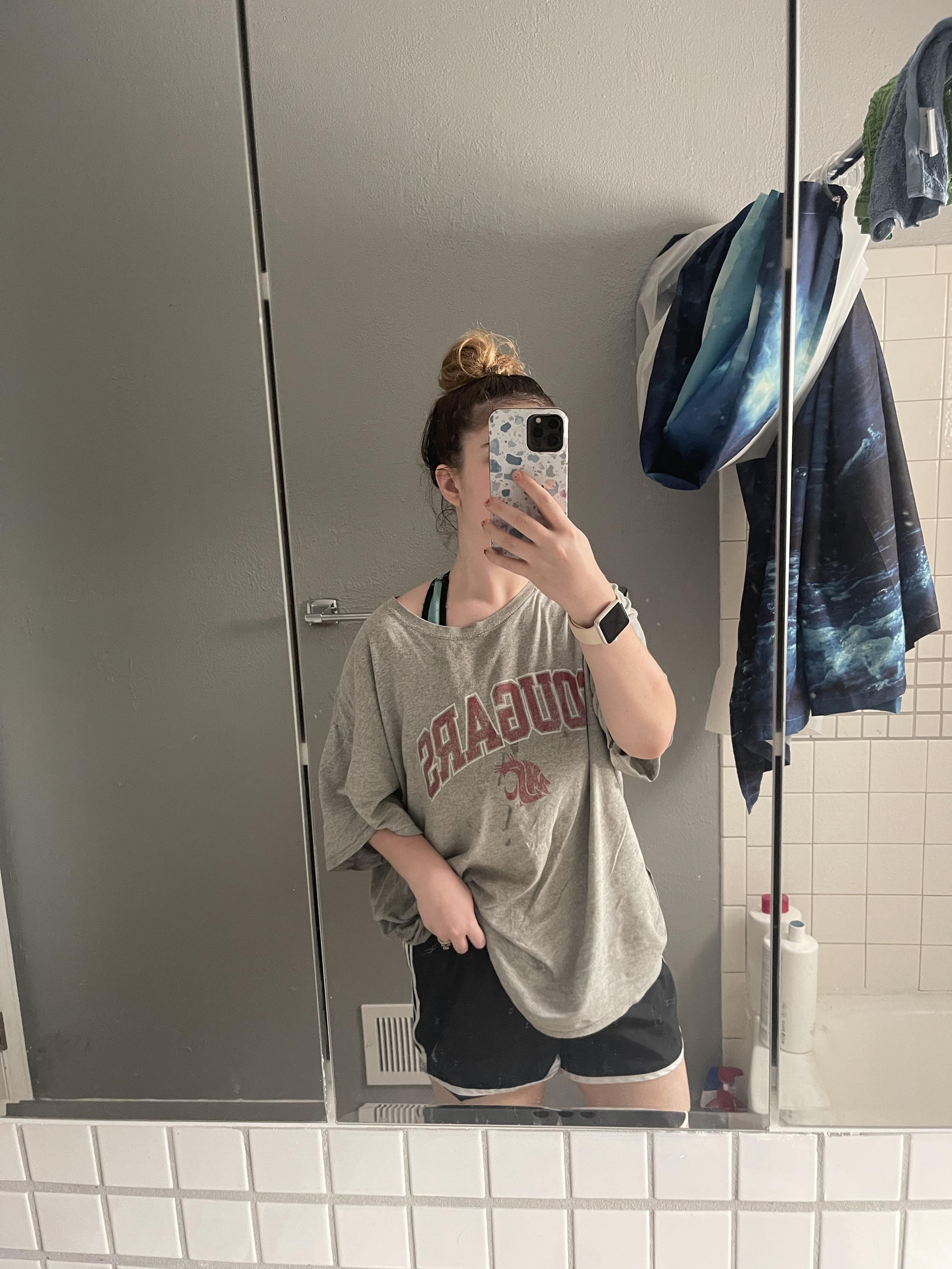 20f messy buns are still cute | Scrolller