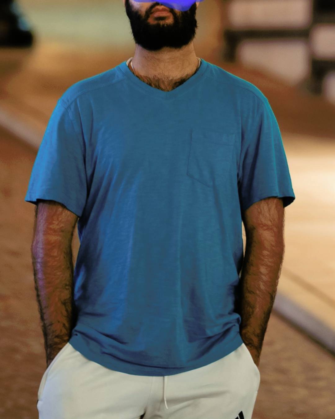 24 straight manly/hairy Findom/bull/master looking for a cashcow that will live to serve and ...