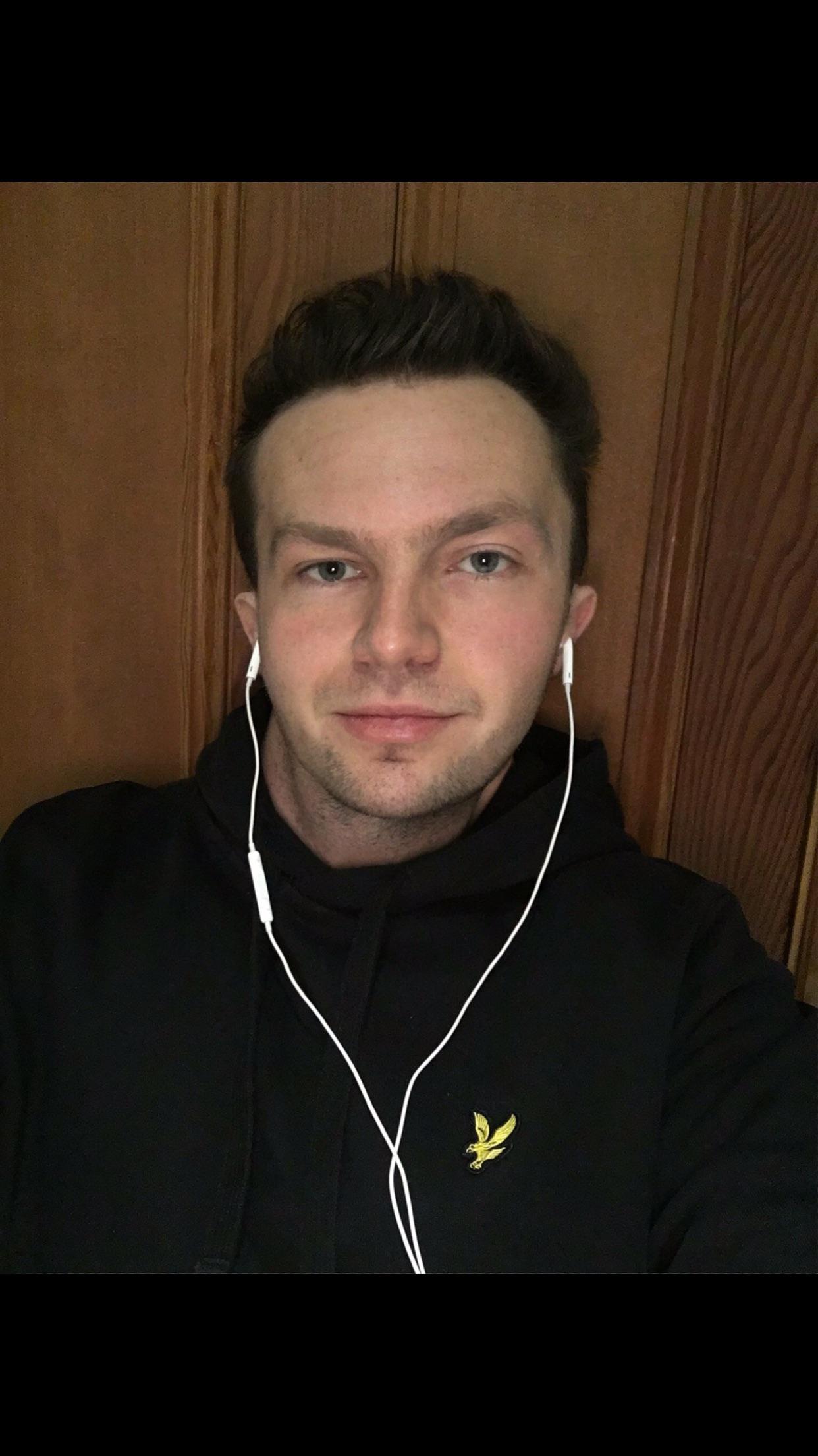 25M. Can anyone make me feel better? | Scrolller