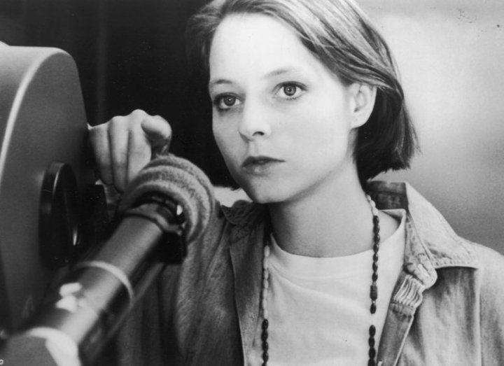 28 Year Old Jodie Directing Little Man Tate Scrolller