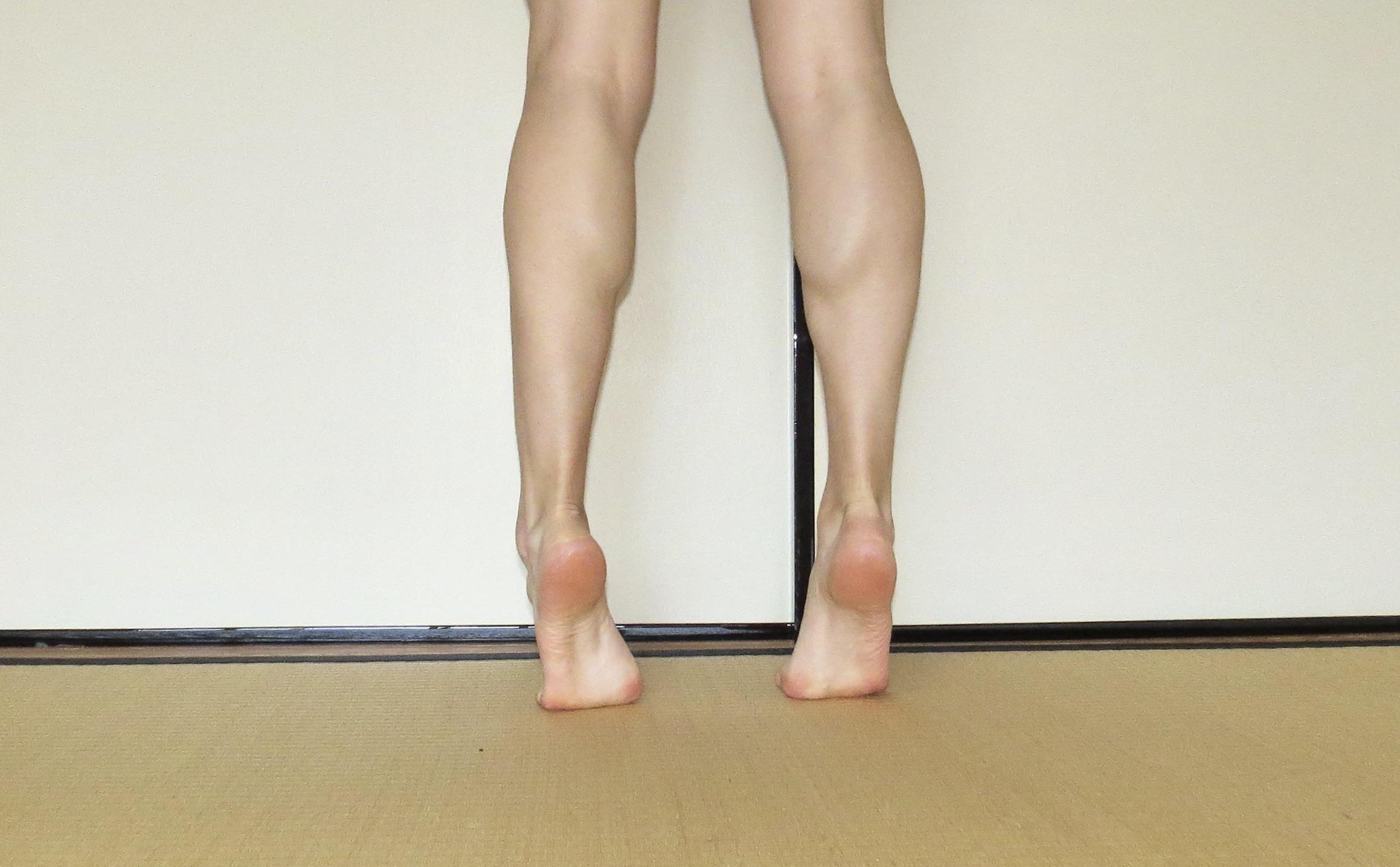 a peek at my clean soles as i do standing calf raises | Scrolller