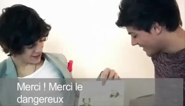 Absurdly cute babe pulls it out and sucks | Scrolller