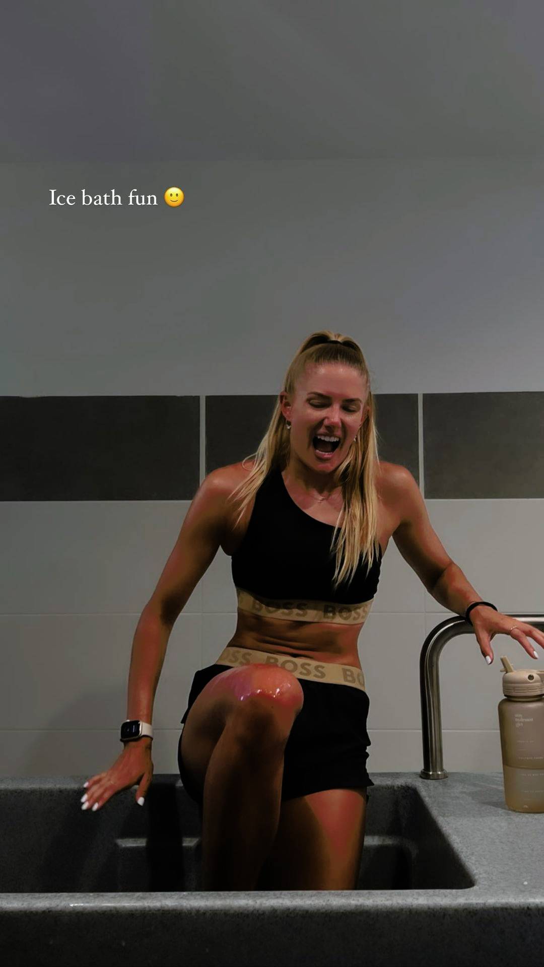 Alice Smith - German Runner 🇩🇪 | Scrolller