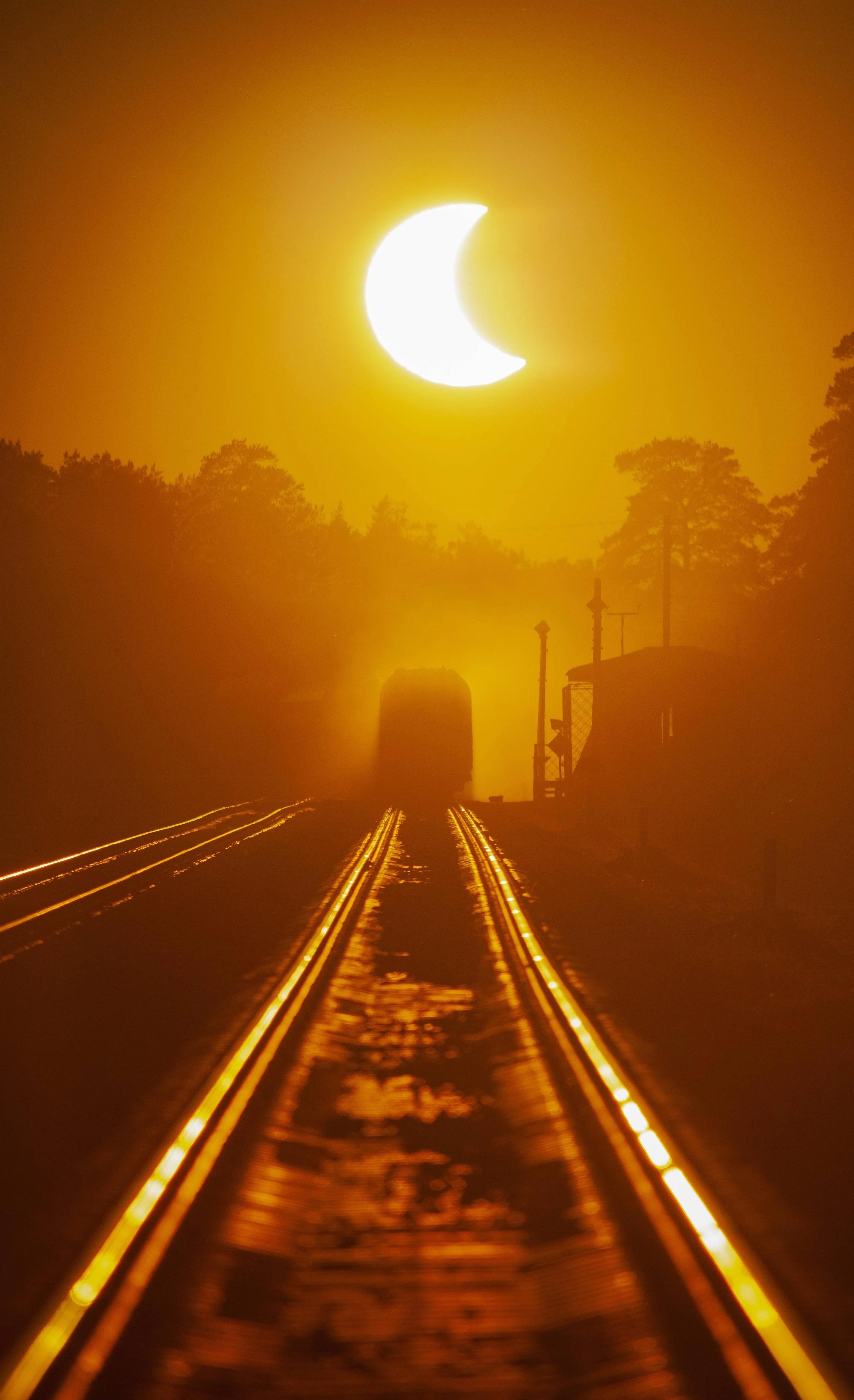 Amazing photo of Solar Eclipse | Scrolller