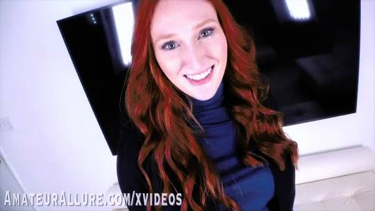 Amber Adams, Sexy Accountant | Scrolller