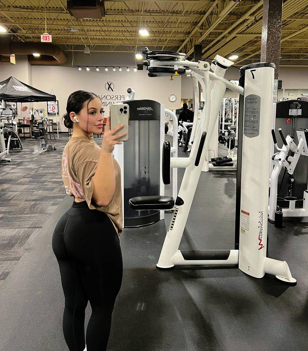 Amber Loft | Scrolller