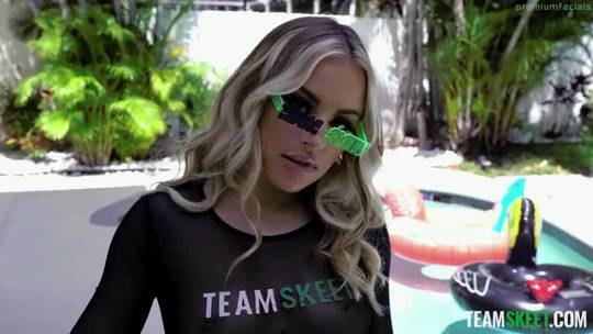 Anna Claire Clouds - A Fantasy Come True | Scrolller