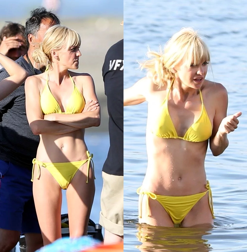 Anna Faris | Scrolller
