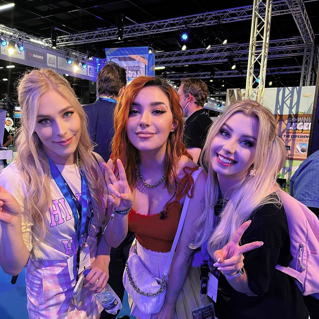 Anni, Jen & Sonja 🤤 | Scrolller