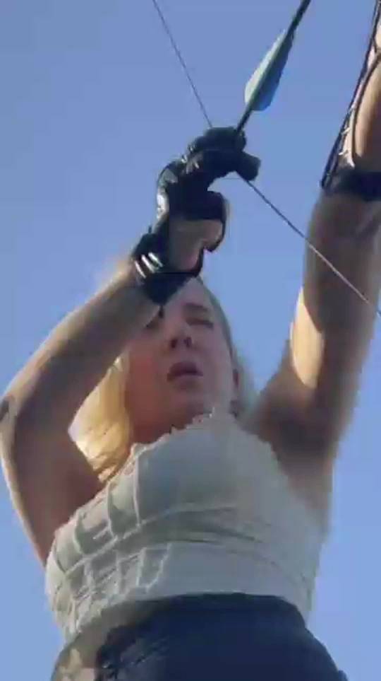 Archery short clip | Scrolller