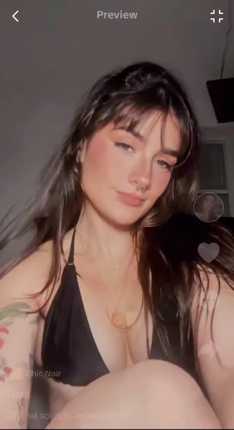 Arching My Back | Scrolller