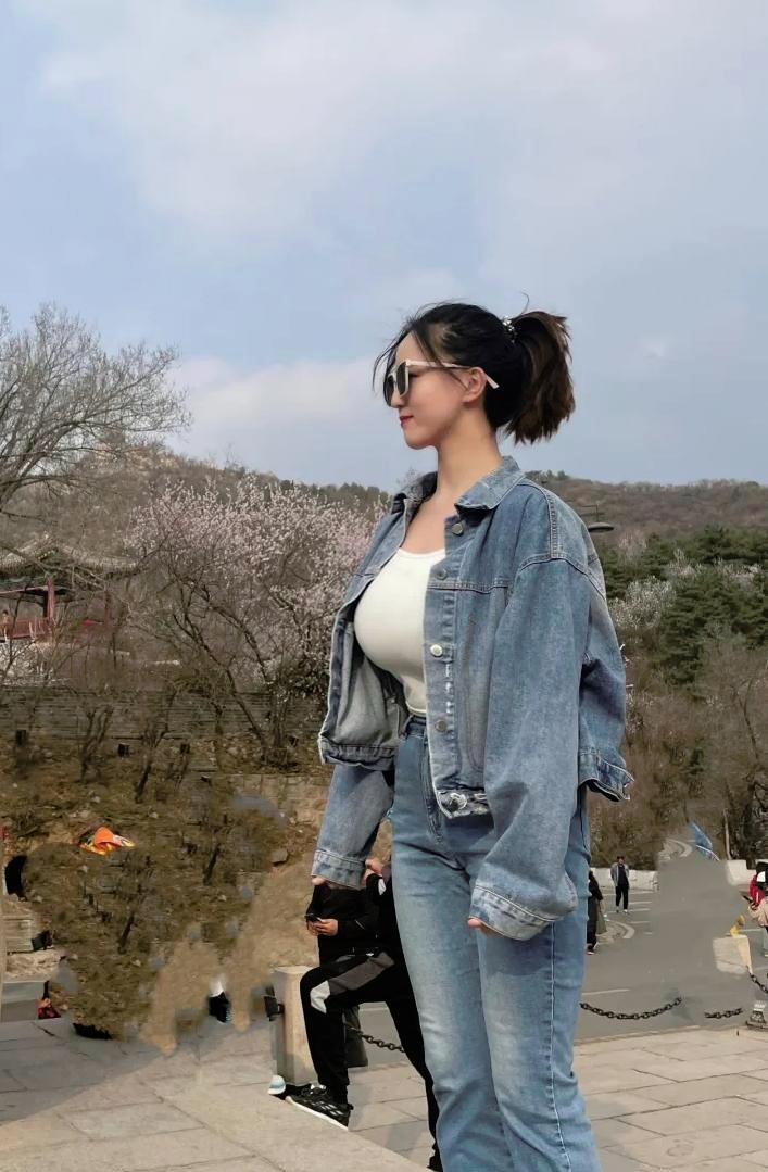 Asain Girl With Big Boobs Scrolller