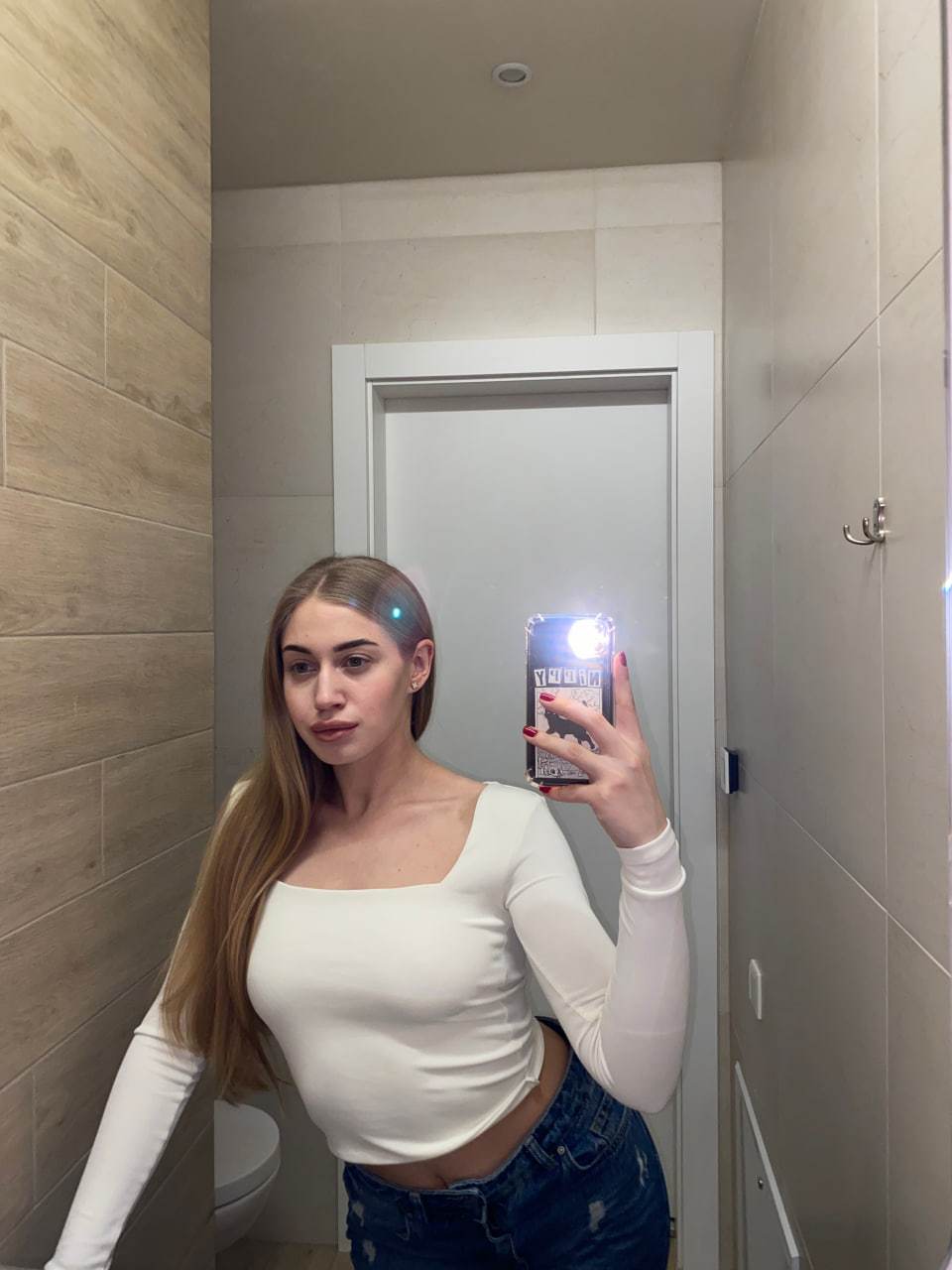 baby, do you want to talk? | Scrolller