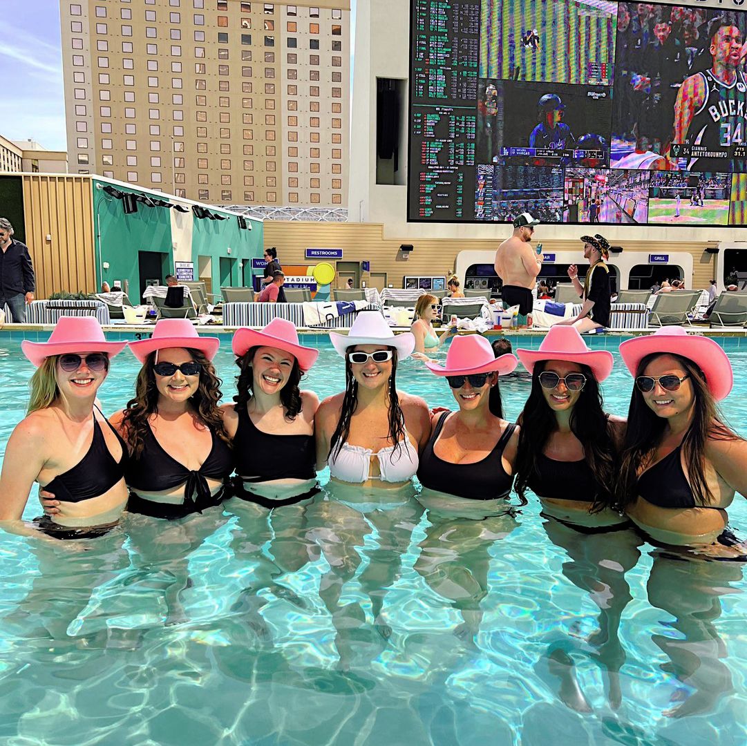 Bachelorette pool party | Scrolller