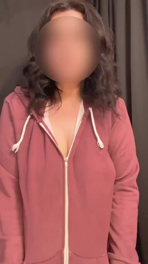 Bigger than you thought | Scrolller