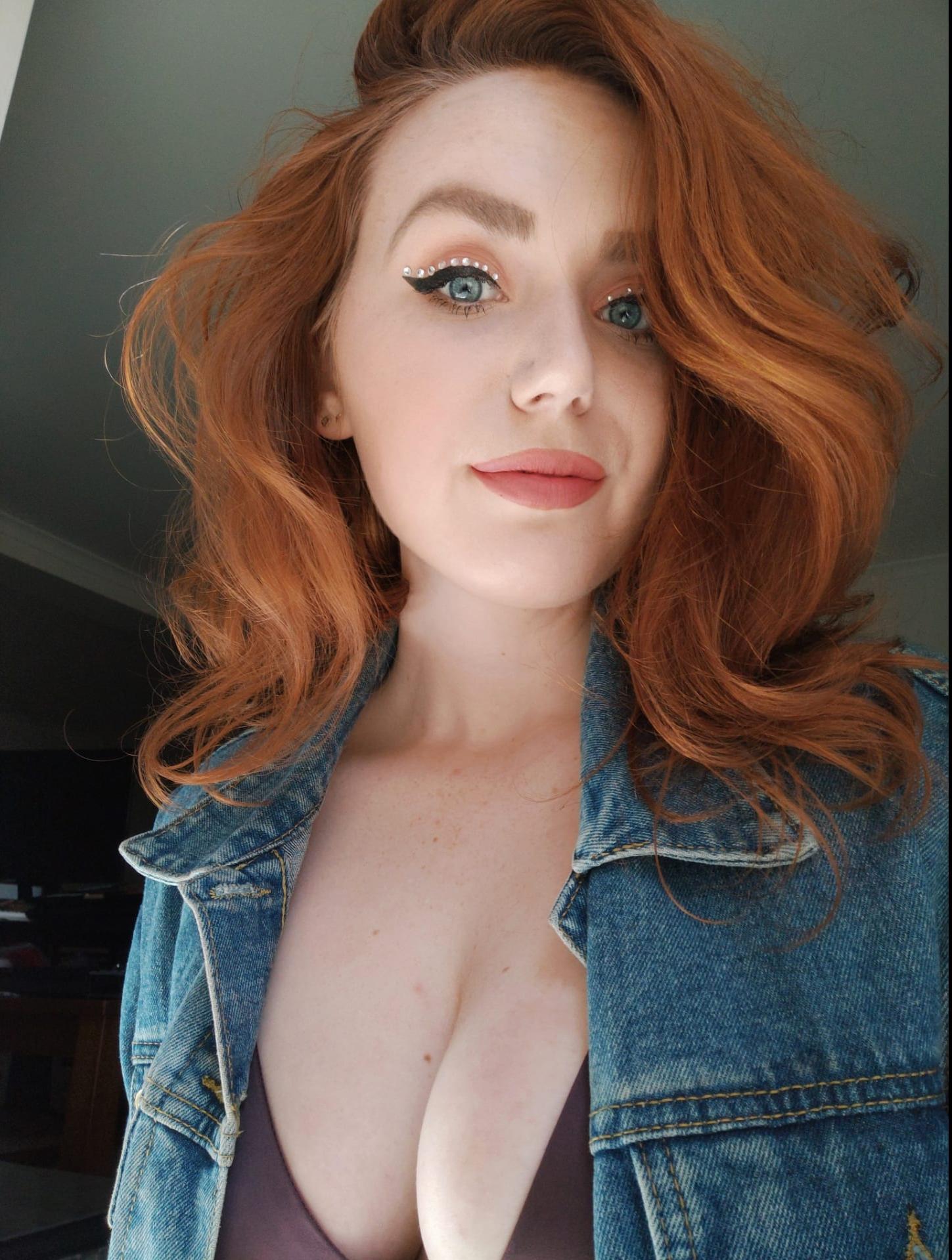 birthday mood 😌 | Scrolller